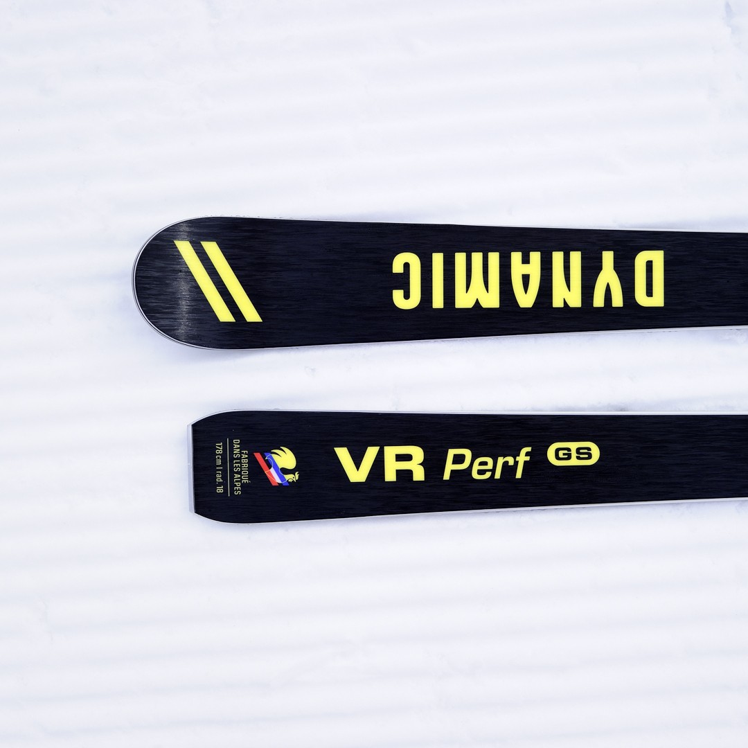 VR Perf GS - DYNAMIC VR Perf GS - DYNAMIC